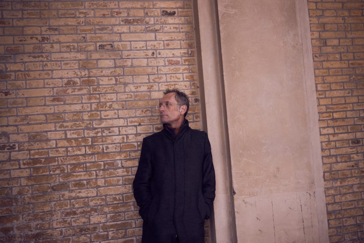 Hundreds of scientists accuse Ole Wæver of bullying campaign