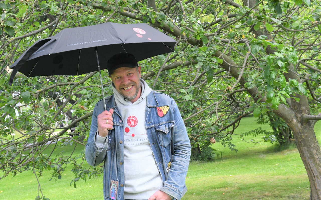 Johan Olsen: »Jeg er en hippie, der siger til folk, at de ikke skal ...