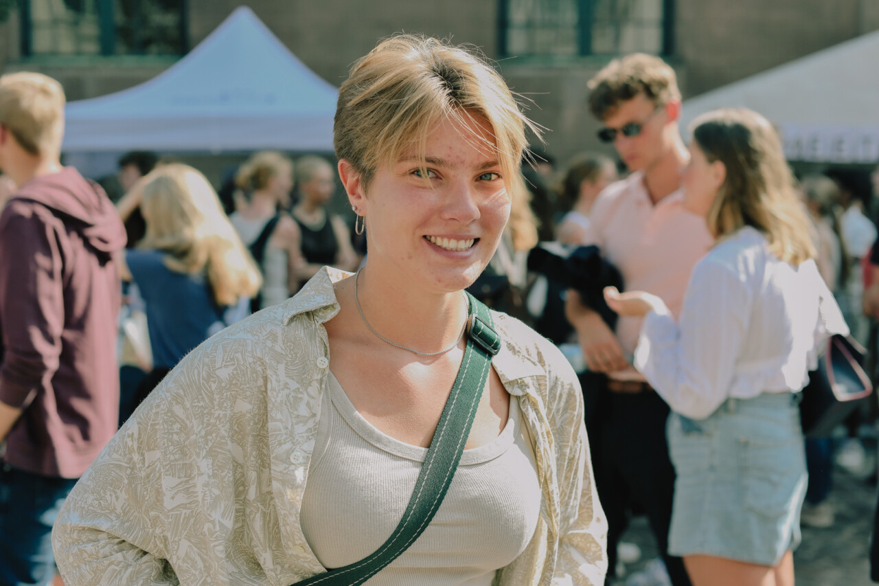 »Hemmeligheden til at komme gennem studiet er at hænge i og hænge ud«