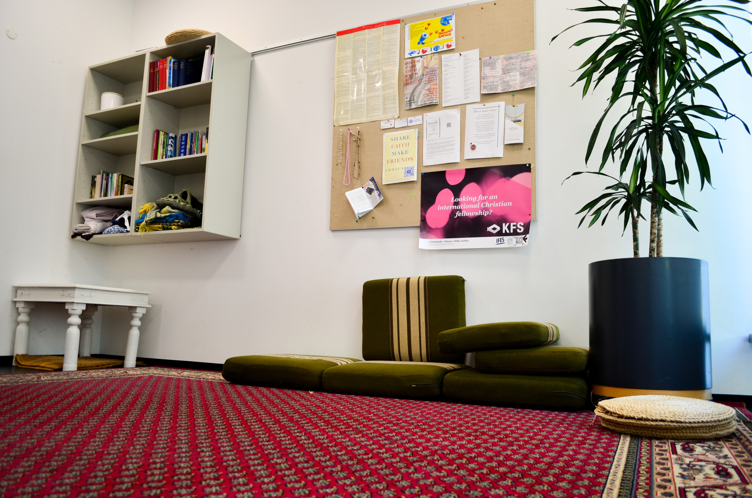 Rector intervenes on gender-segregated prayer room at the University of ...